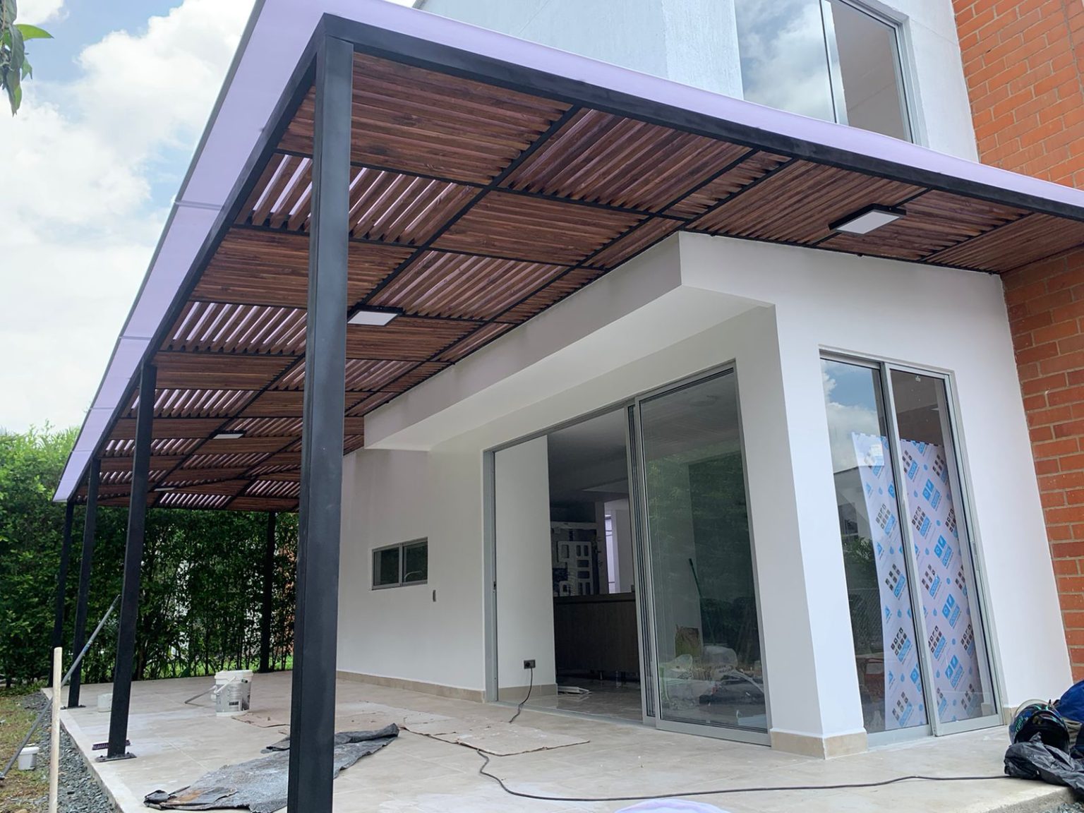 ᐅ Pérgolas en Madera para Patios, Jardín al Sur de Cali